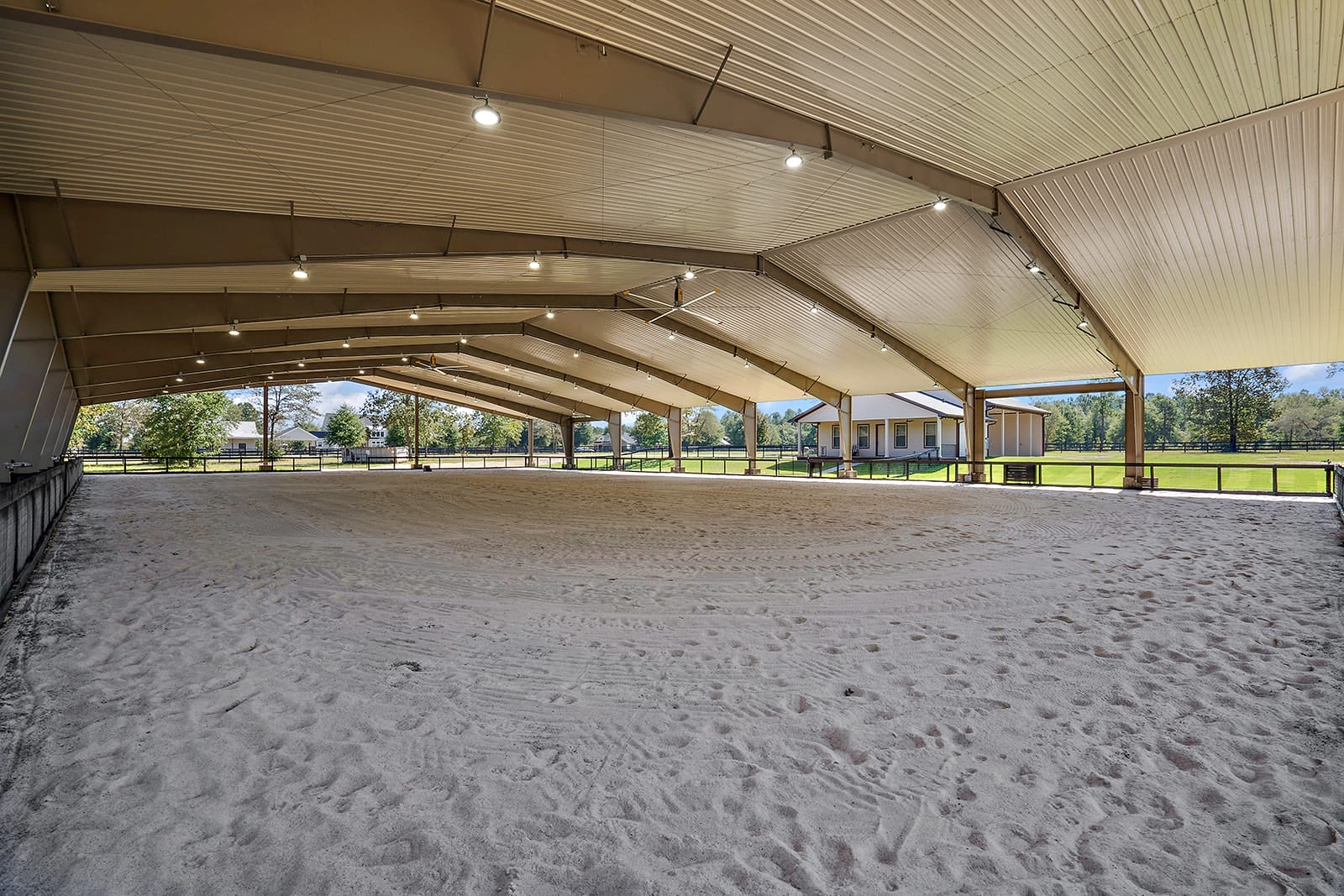 Riding arenas and horse barns - MBMI Metal Buildings