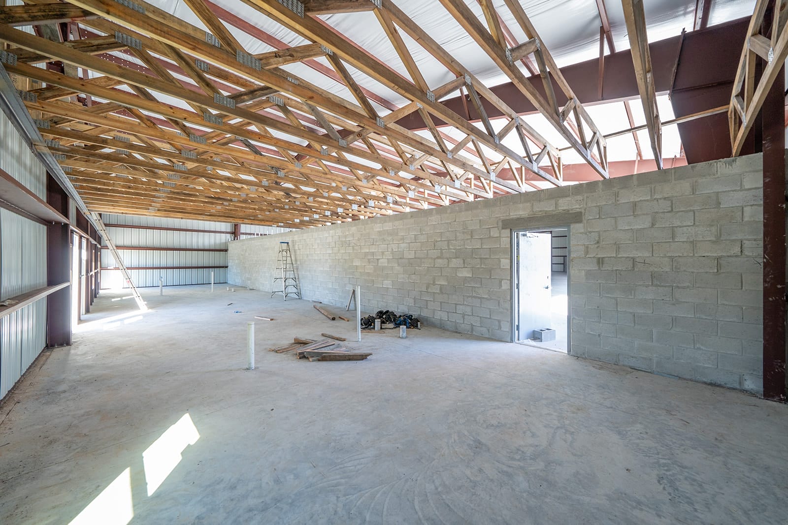 Commercial Shop in Okeechobee, FL - MBMI Metal Buildings