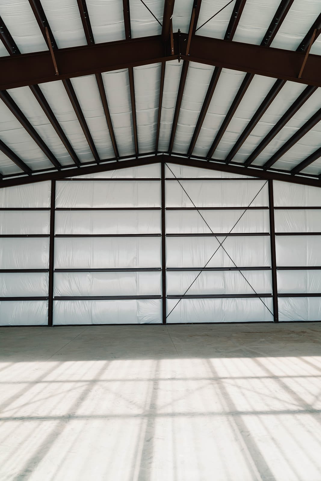 Aircraft Hangar with Transparent Panels in Evanston, WY - MBMI Metal ...